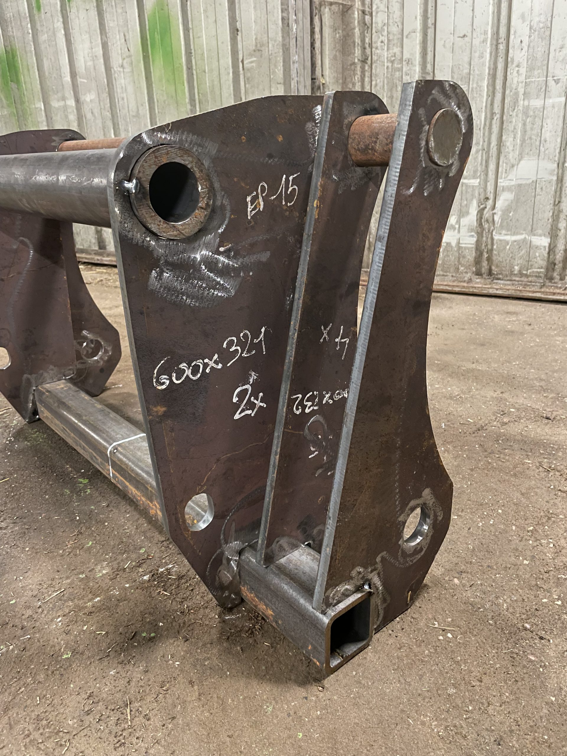 Interface 3 points et adaptateurs d’attelage - PLC Tech